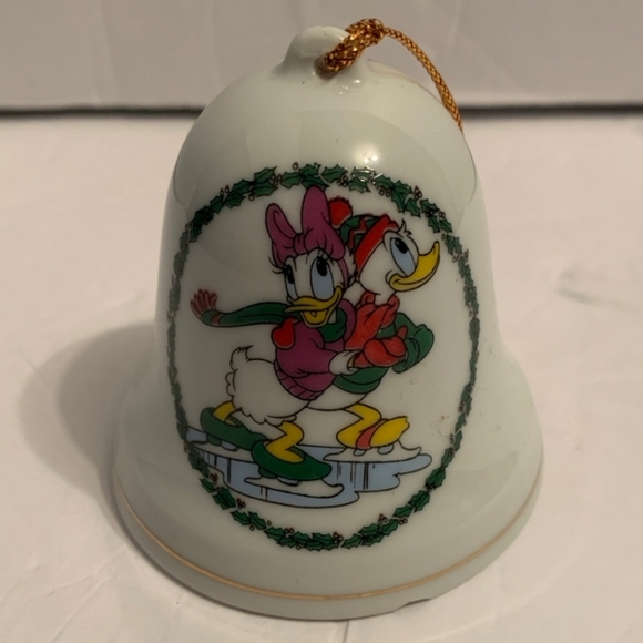 Disney | Holiday | 997 Disney Donald Daisy Duck Ice Skating Bell ...